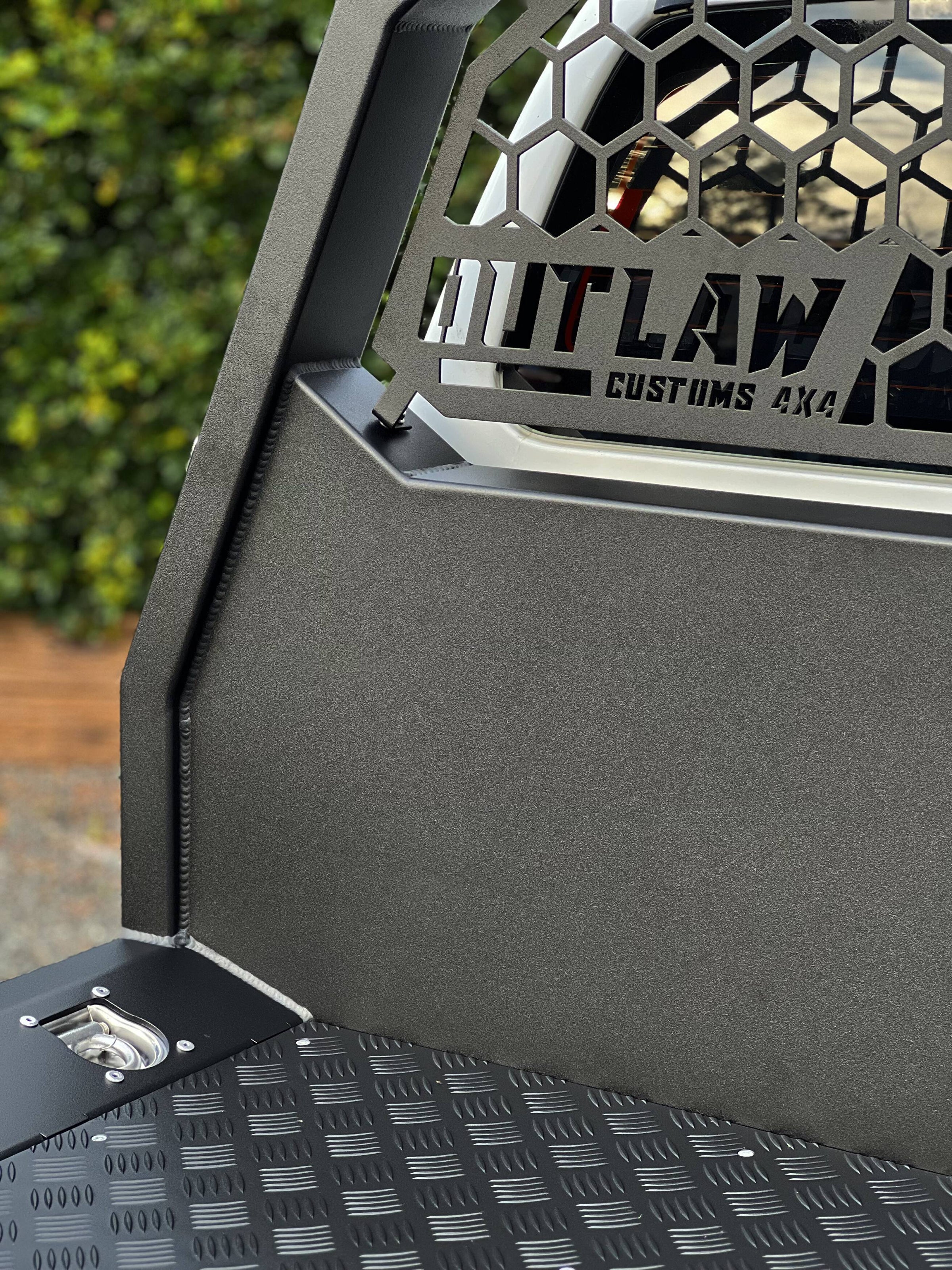 Home | Outlaw Customs 4x4